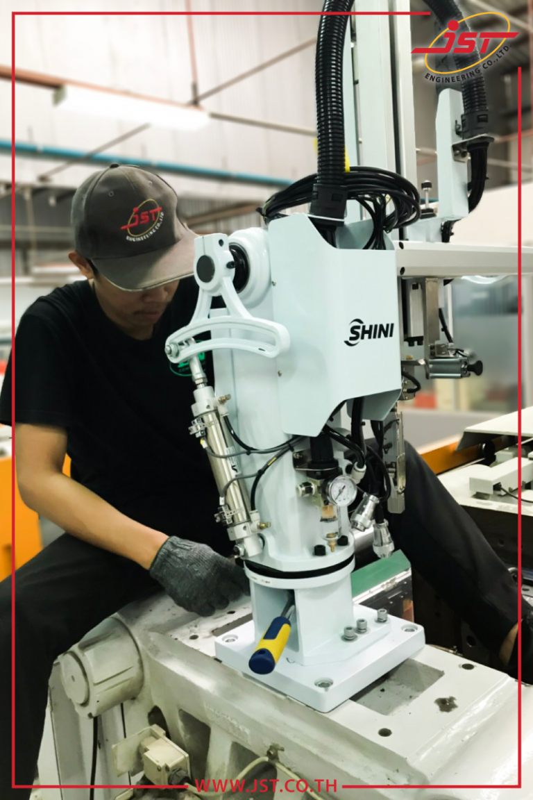 Moving and Wiring Robot - JST Engineering